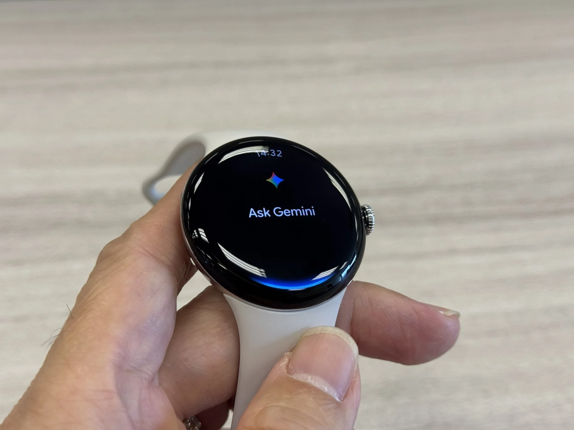 Google Pixel Watch 4 review: Oh what difference a screen makes | HardwareZone Singapore