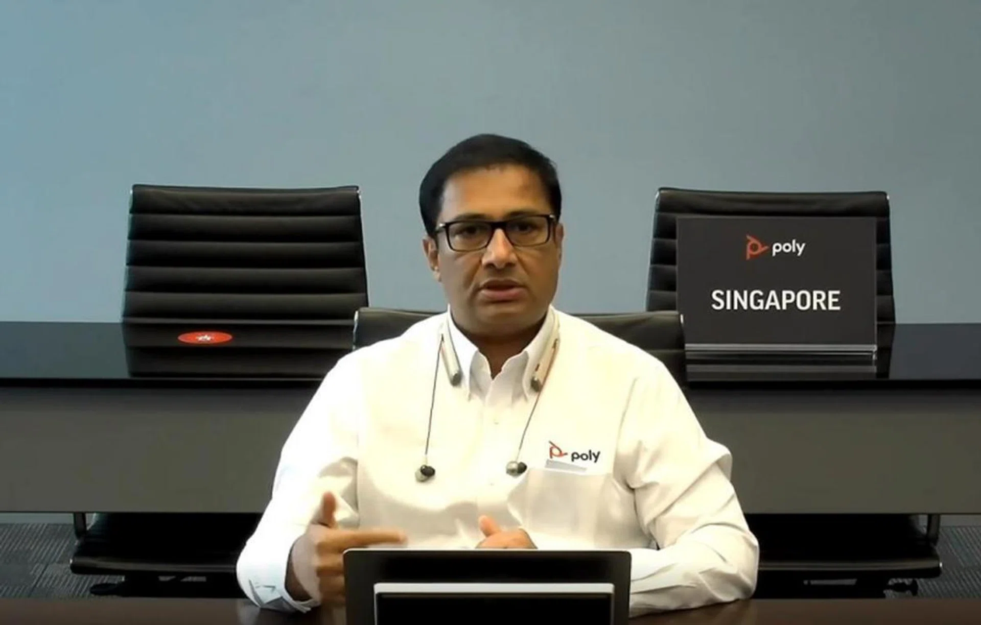 The end of WFH: How Zoom-ed out are you after two years? | HardwareZone Singapore