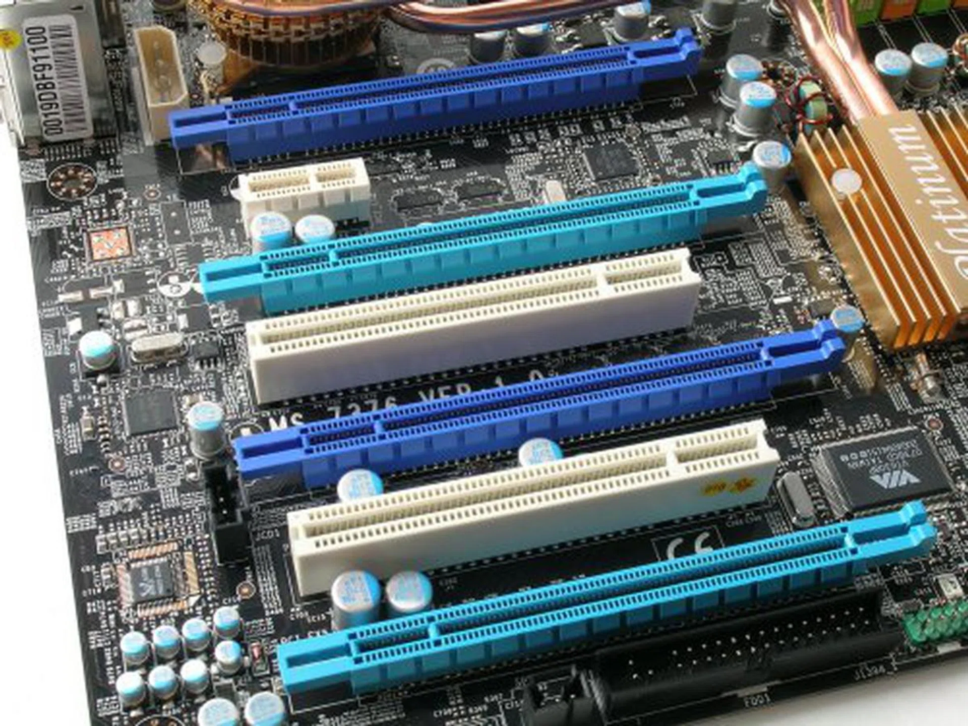AMD 790FX Chipset and Motherboard Preview | HardwareZone Singapore