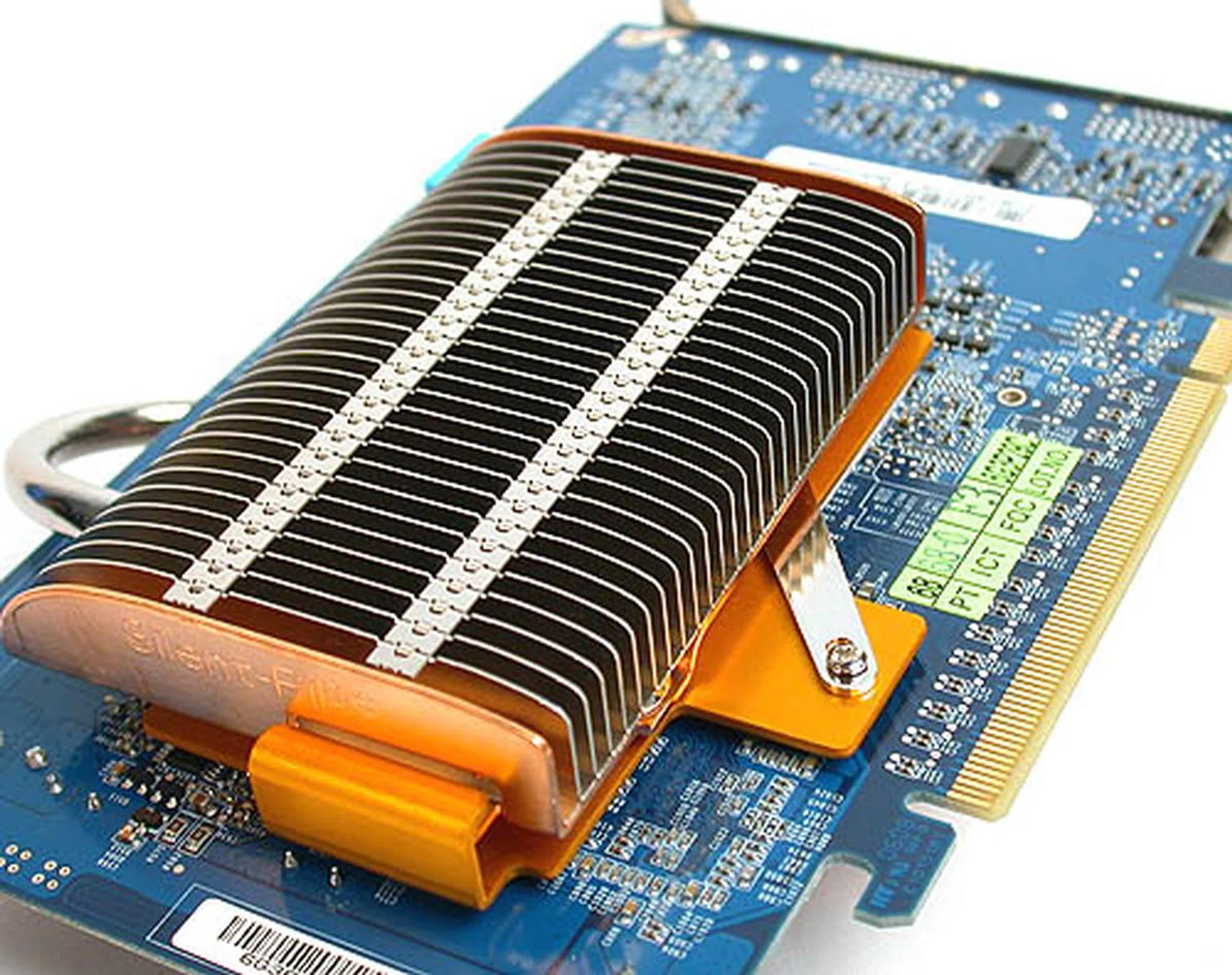 Gigabyte GV-NX76T256D-RH (GeForce 7600 GT 256MB) | HardwareZone Singapore