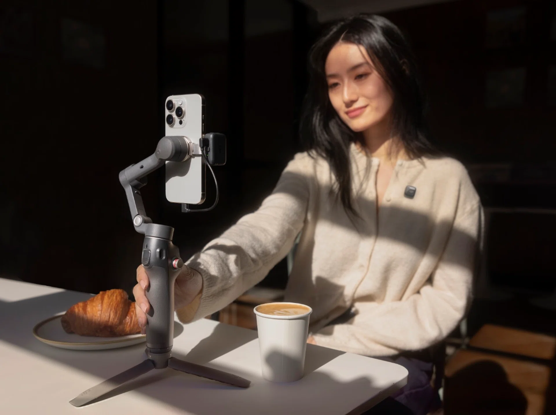 DJI Osmo Mobile 7P review: Could this be the perfect phone gimbal for content creators ...