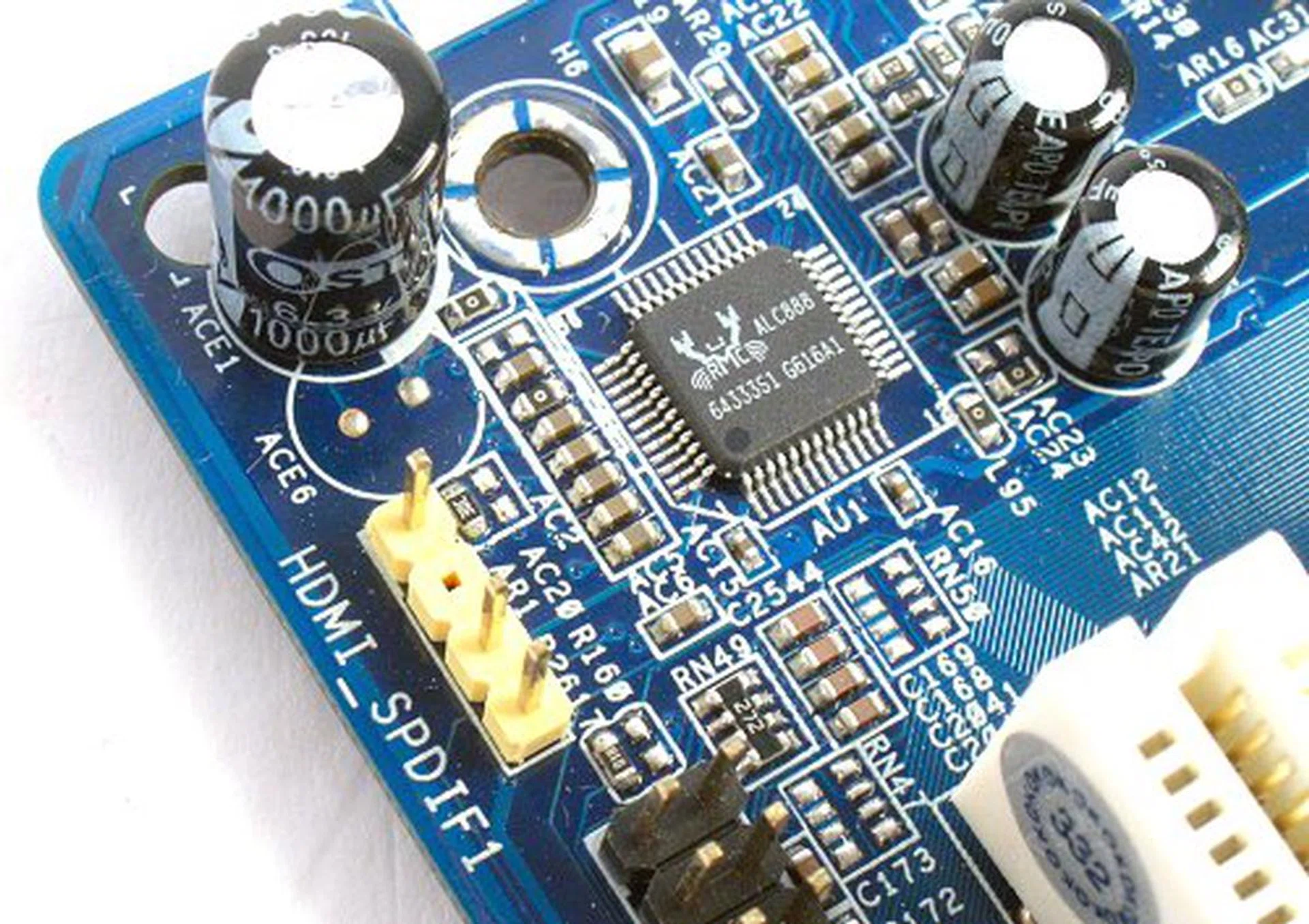 ASRock 775Dual-VSTA (VIA PT880 Ultra - Core 2 Ready) | HardwareZone Singapore