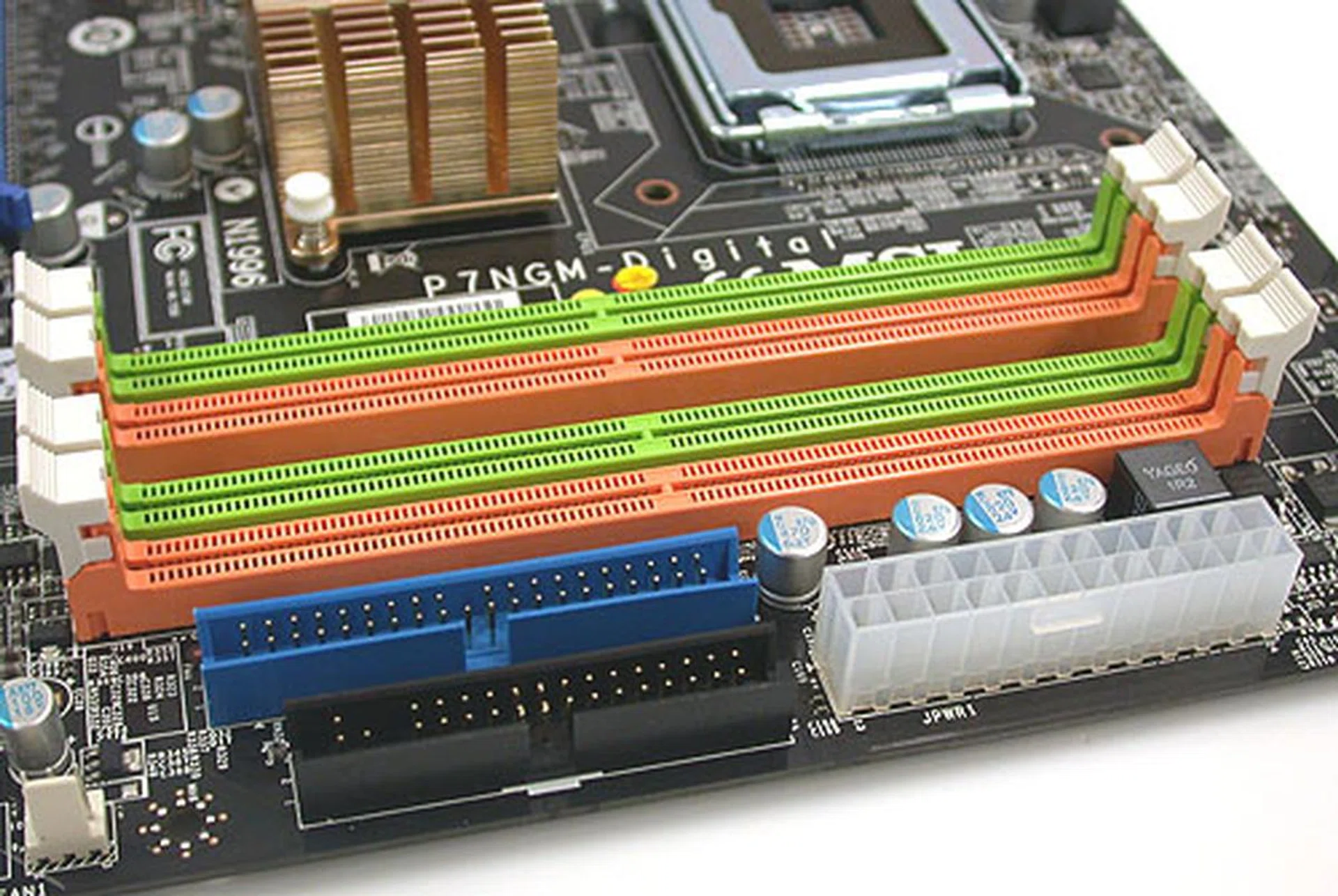 MSI P7NGM-Digital (NVIDIA GeForce 9300 mGPU) | HardwareZone Singapore