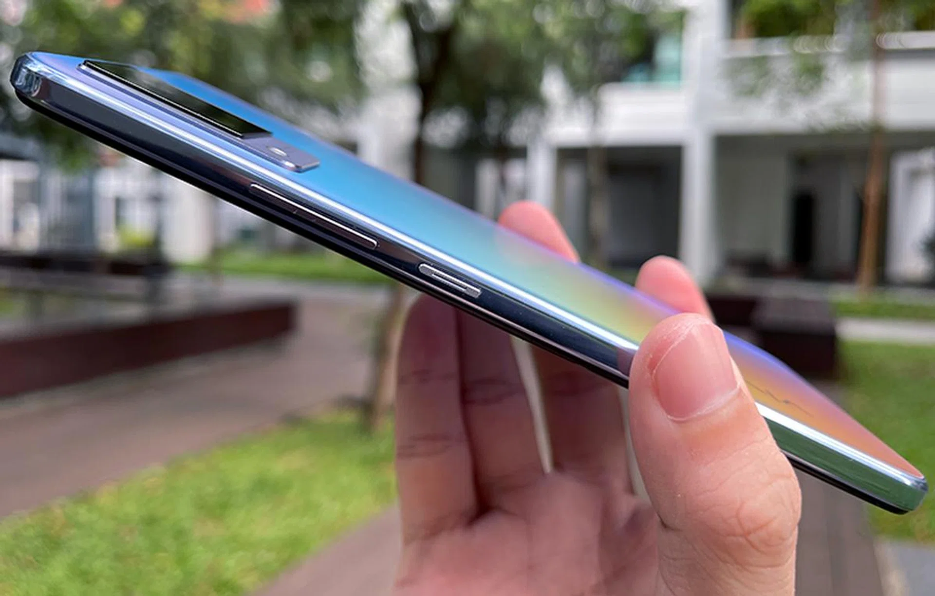 Vivo V21 5G phone review: Viable for the best looking phone award ...