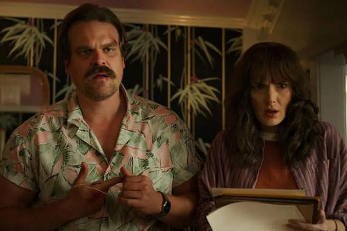 What Happens To Hopper At The End Of Stranger Things Season 3? | Harper ...