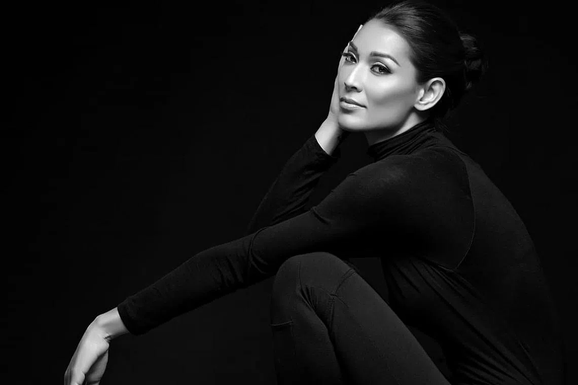 BAZAAR Speaks Back: Joey Mead King Teaches Us How To Pose! - Harper's ...
