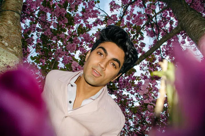 Renowned Activist Saad Amer on Sustainable Fashion and COP27 | Harper's ...