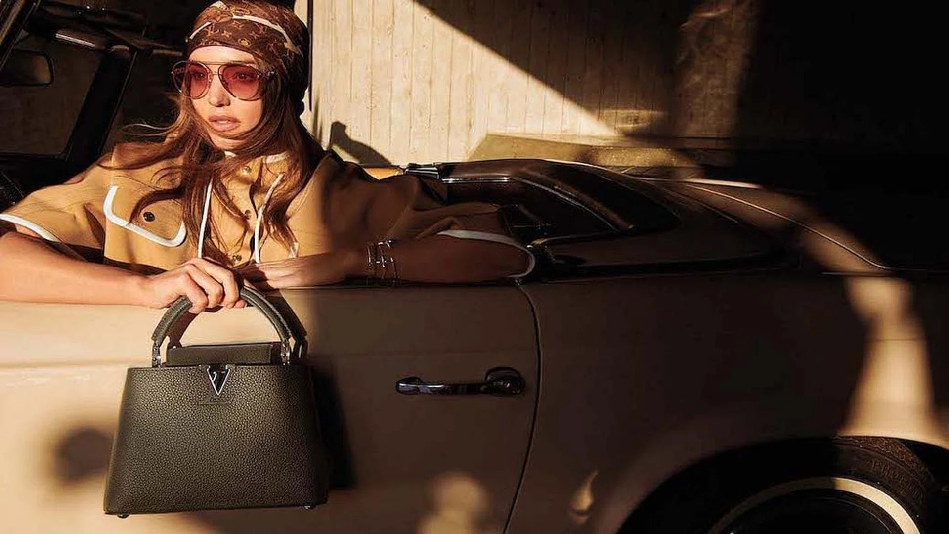 Supermodel Miranda Kerr Takes The Louis Vuitton Capucines For A Whirl ...
