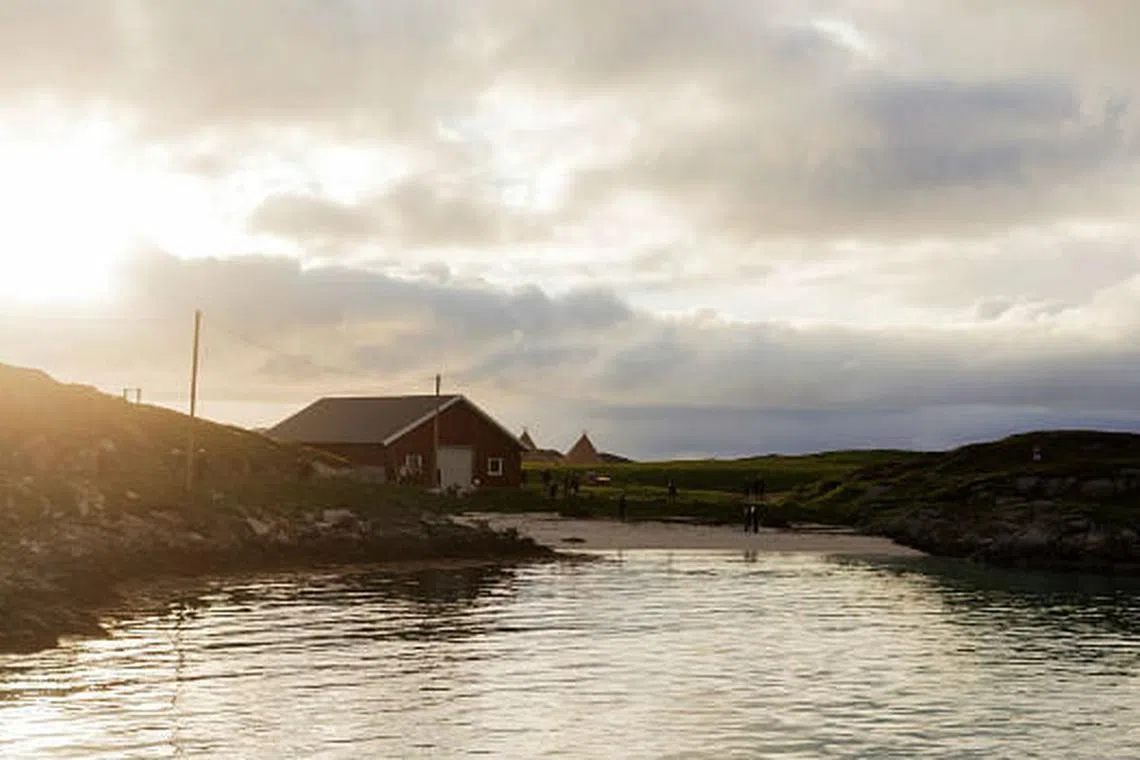 EIC Kenneth Goh Experiences The Pleasures Of Imagination, The Hermès ...