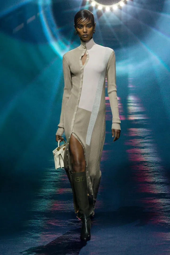 Song Hye-kyo, Greg Hsu And The Quintessential Fendi Woman For Fall ...