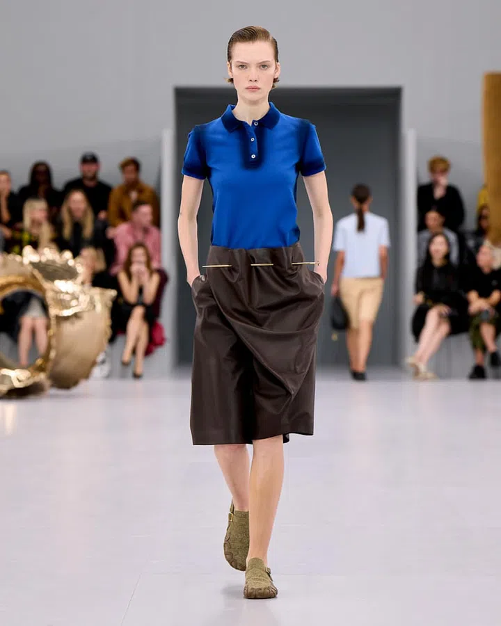 Lim Ji-Yeon, Kit Connor And Larger-Than-Life Hardware At Loewe Spring ...