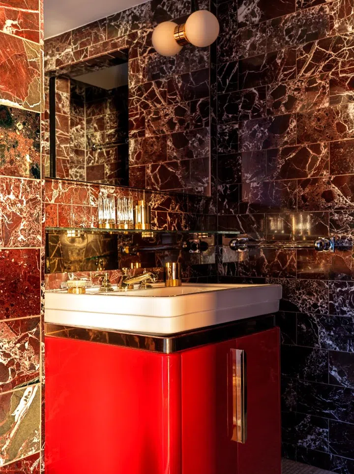 This Boutique Hotel In New York Is Giving Modern-Day Halston Vibes ...