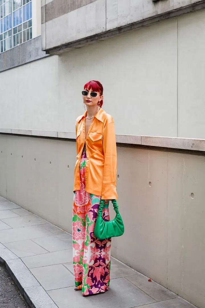 20 Colourful Street Style Looks To Brighten Your Mood | Harper's Bazaar ...