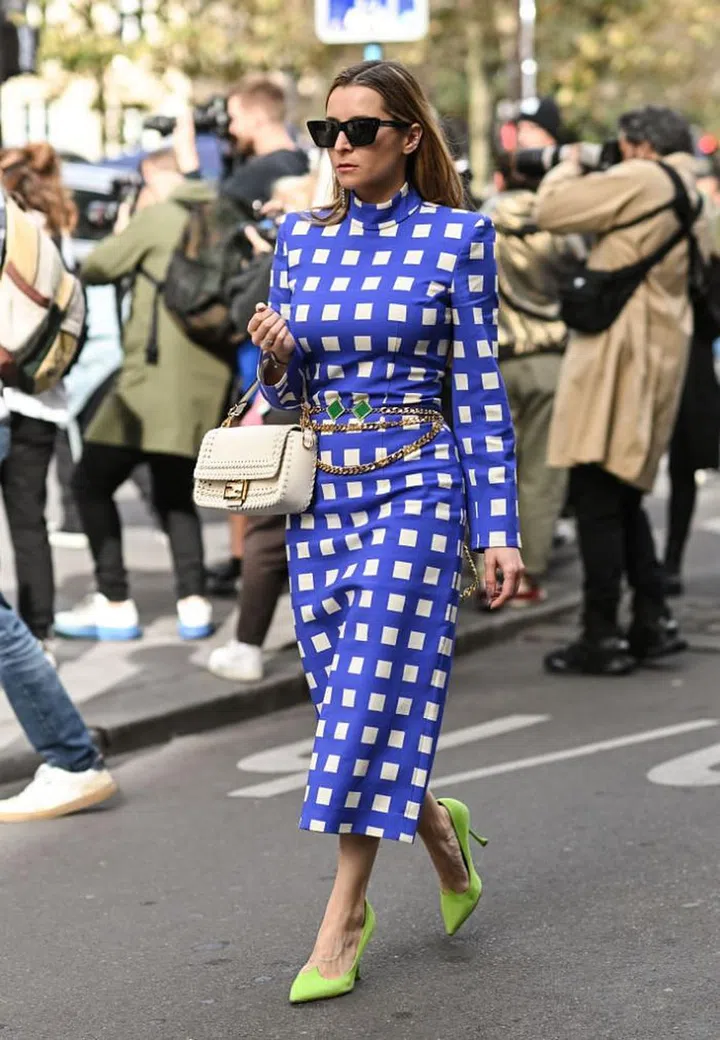 20 Colourful Street Style Looks To Brighten Your Mood | Harper's Bazaar ...