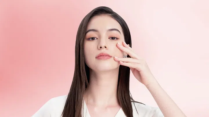 Volume booster: The lowdown on collagen injectables for treating under ...