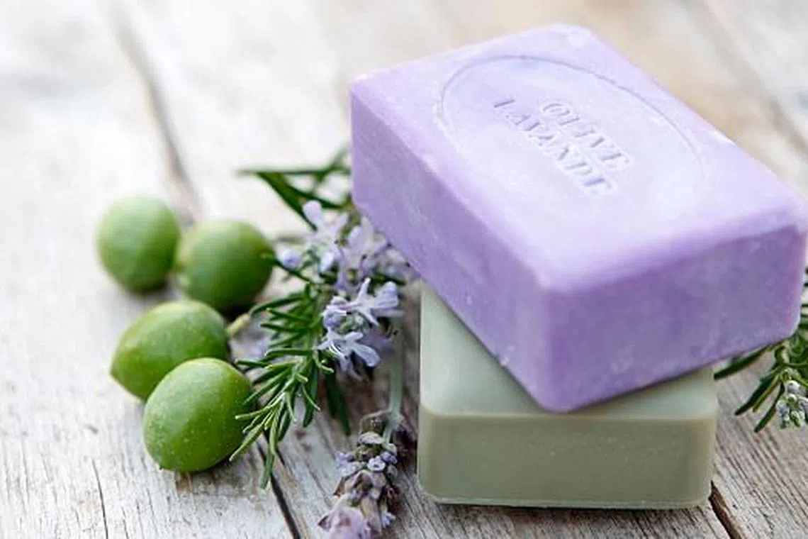 The 7 Best Facial Bar Soaps To Thoroughly Cleanse Skin | Harper's ...