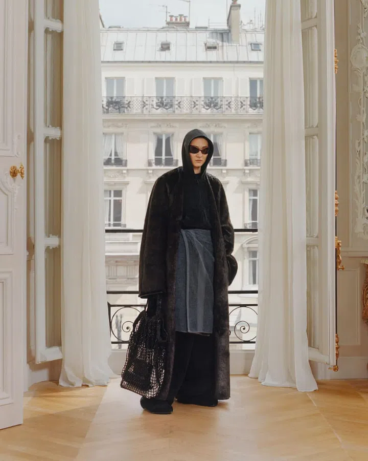 All The Looks From Balenciaga's Spring 2024 Collection | Harper's ...