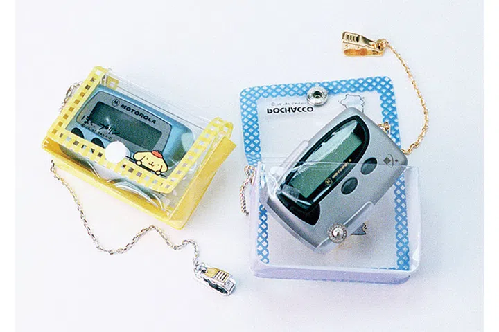 10 Things ’90s Teenagers Used To Do In Singapore | Harper's Bazaar ...