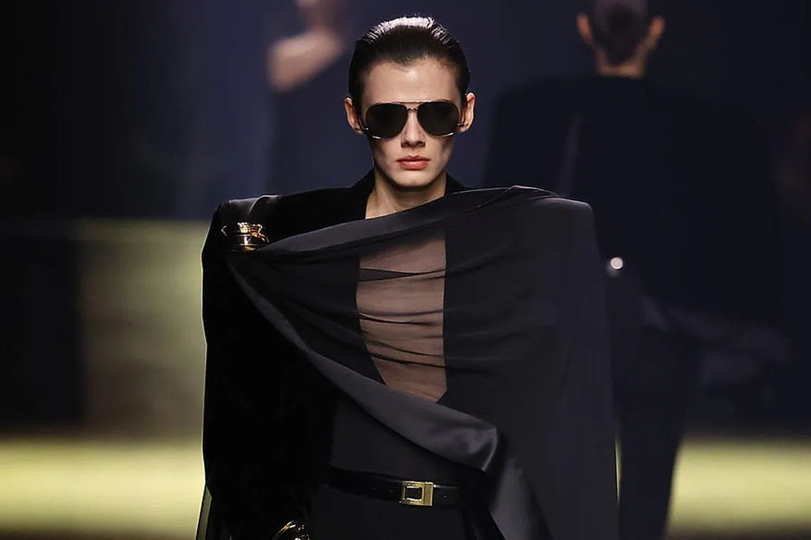 '80s Refreshed: Retro Fashion Trends Worth Trying In 2023 | Harper's ...