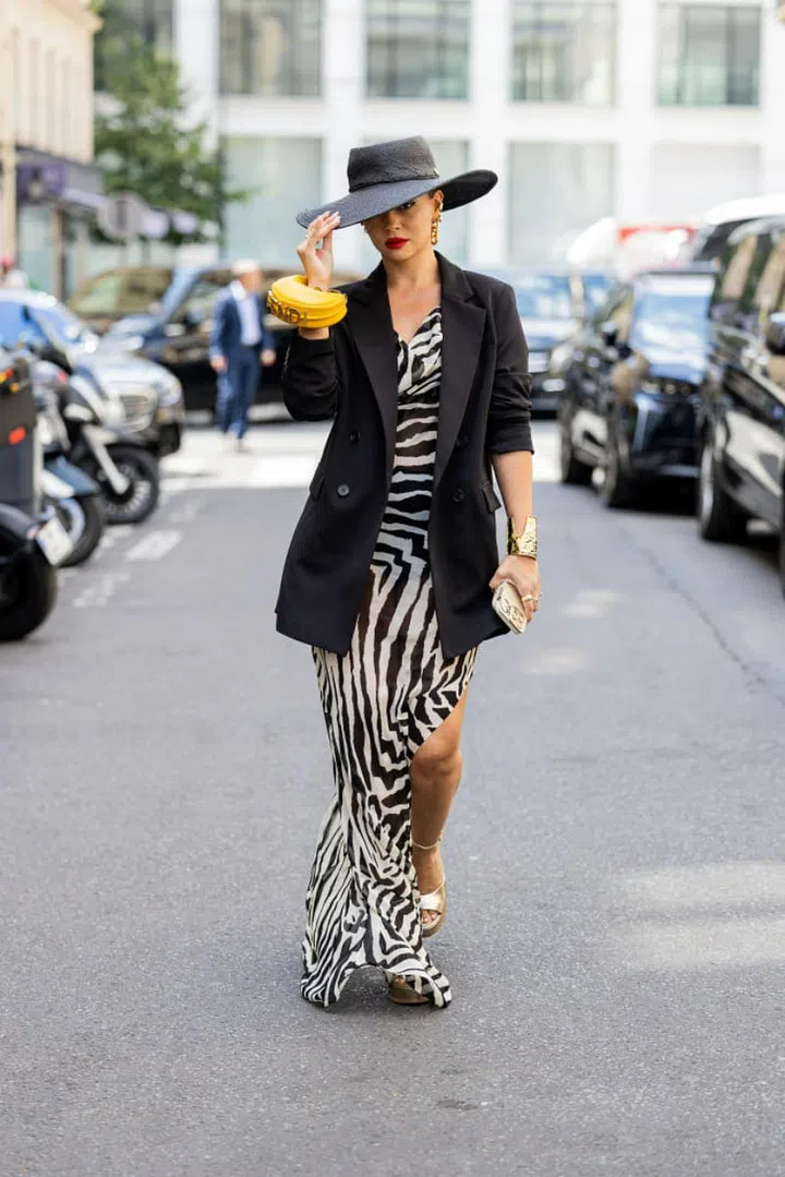 The Best Street Style From Haute Couture Fashion Week FW23 | Harper's ...