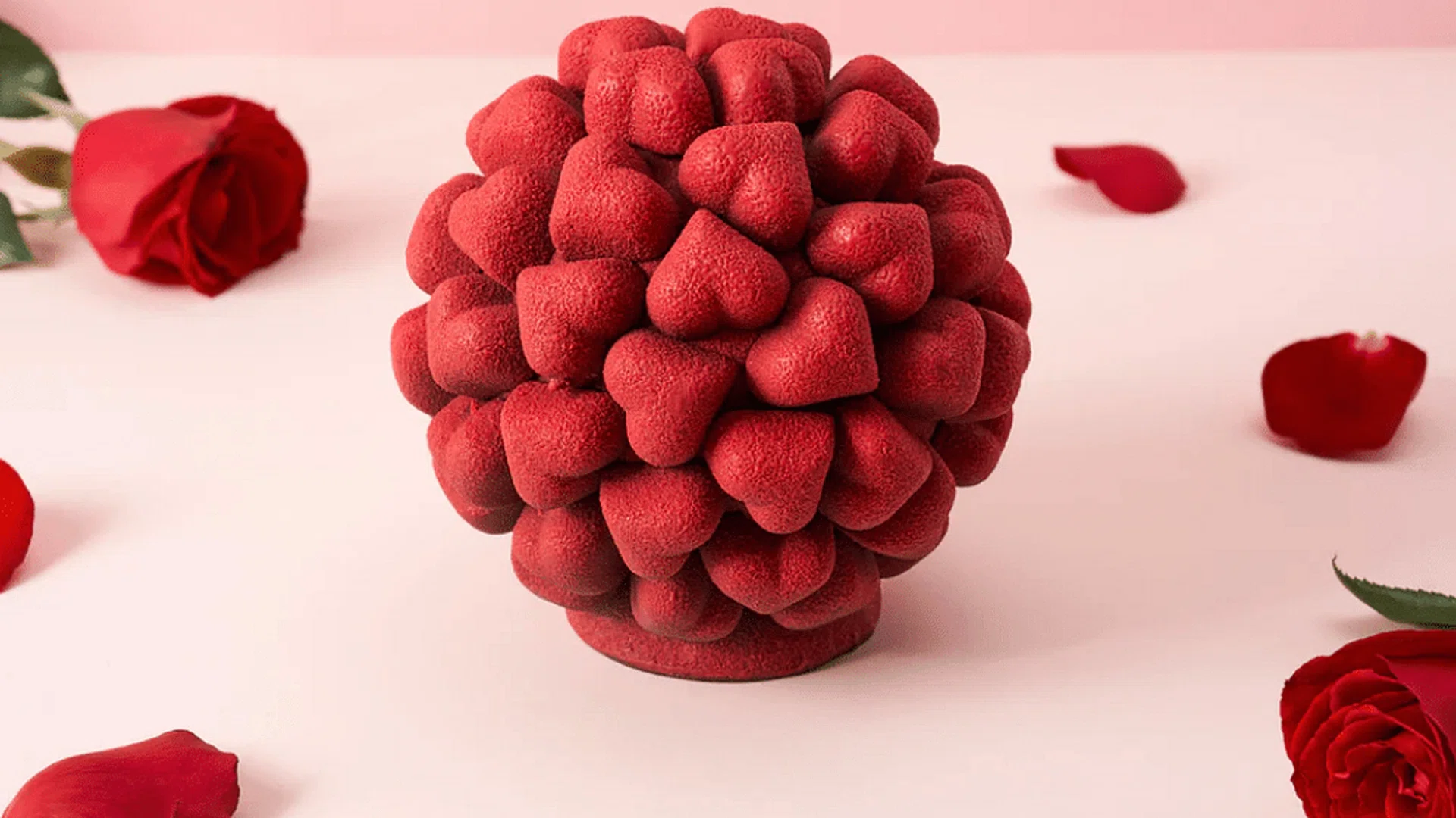 9 Valentine’s Day Gifts To Add To Cart Now | Harper's Bazaar Singapore