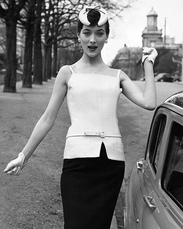 The Most Iconic Vintage Street Style Photos | Harper's Bazaar Singapore
