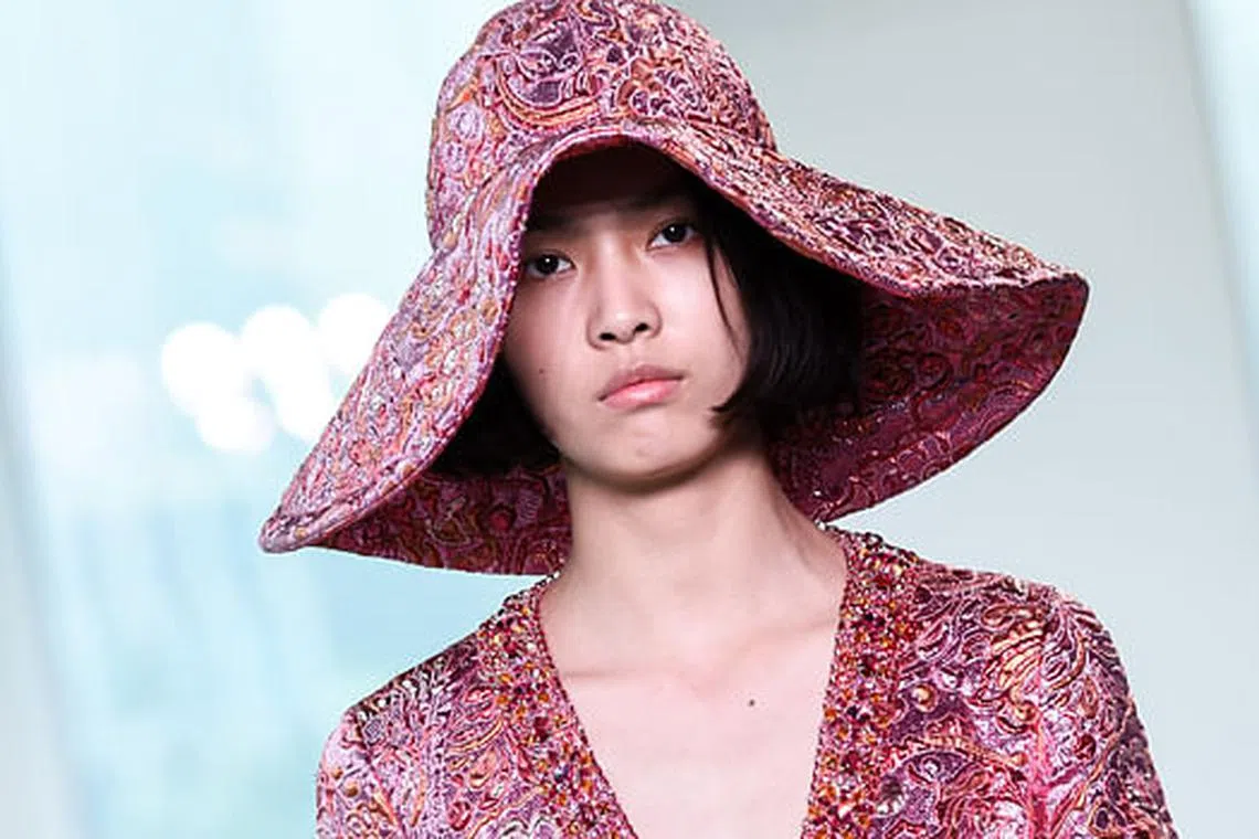 New York Fashion Week: 10 Best Looks From Michael Kors Spring/Summer 2019 | Harper's Bazaar ...