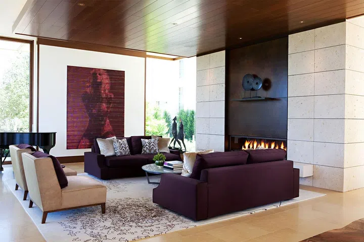 40 Modern Living Rooms For Stylish Holiday Entertaining | Harper's ...