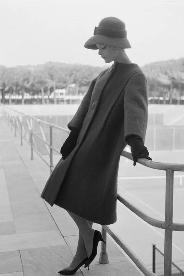 In Photos: The Best of 1950s Fashion | Harper's Bazaar Singapore