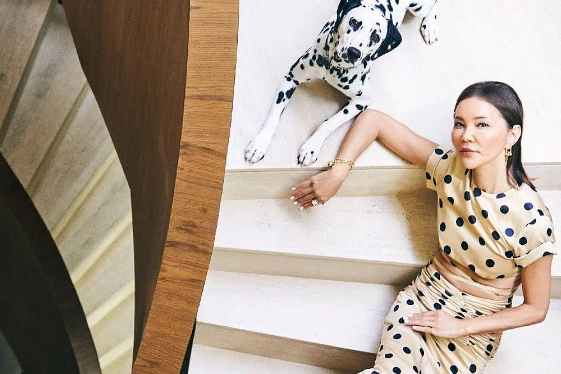 A Fashionable Life: Inside Personal Stylist Fumi Lee's Modernist ...