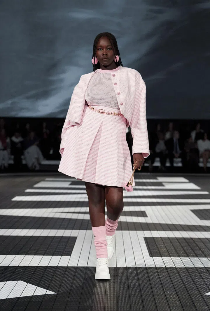 G-Dragon, Margot Robbie, Elle Fanning And A Match Made In Hollywood ...