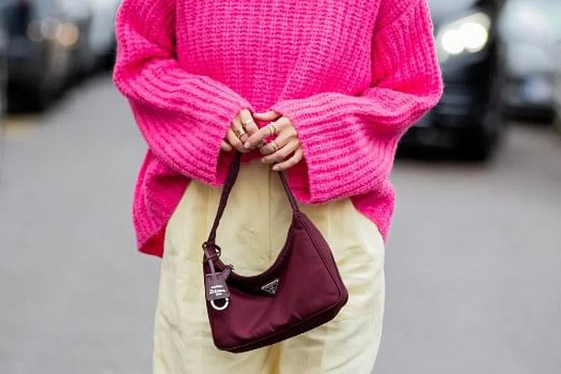 All The Pretty Accessories That'll Set You In The Mood For Love ...