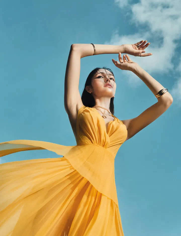 Singaporean Models Aimee, Ella and Hannah Cheng-Bradshaw On Their Sisterly Dynamic And ‘Chaotic ...