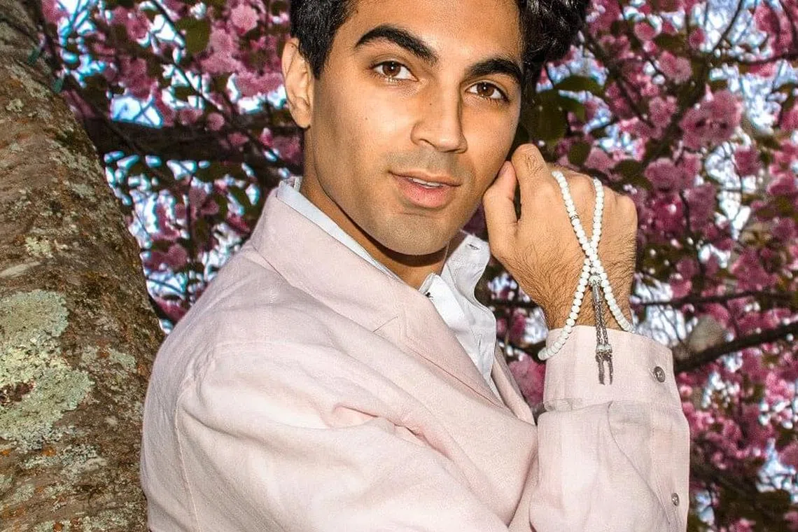 Renowned Activist Saad Amer on Sustainable Fashion and COP27 | Harper's ...