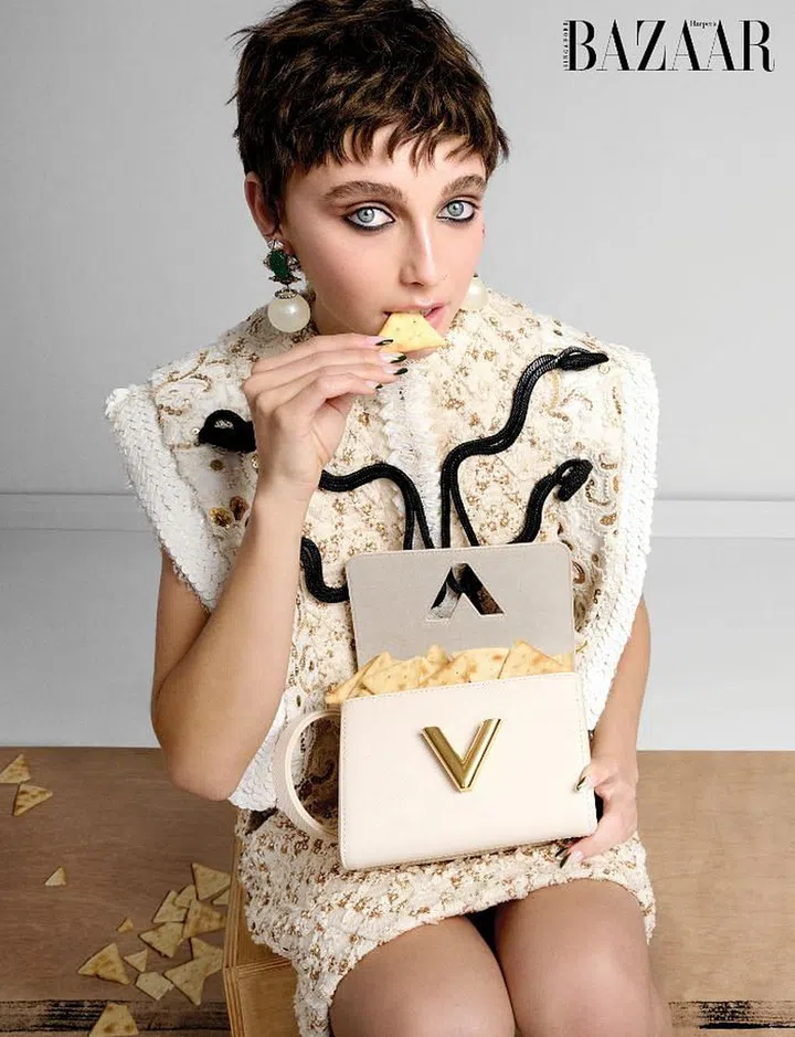 YouTube Star, Fashion Darling And Budding Entrepreneur Emma Chamberlain ...
