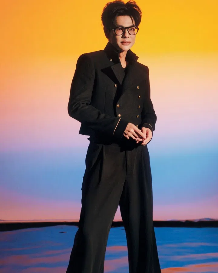 American-Chinese Model Sherry Shi Covers Harper’s BAZAAR Singapore’s ...