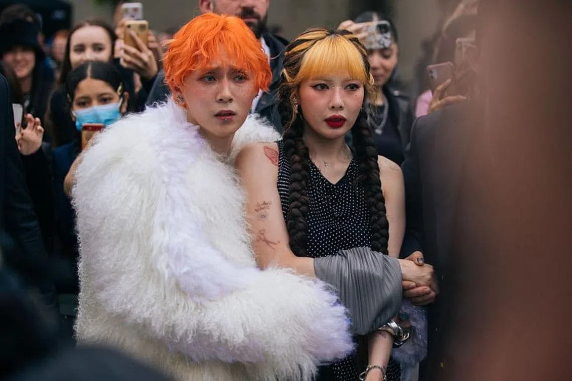 K-pop Idols HyunA And Dawn Break Up | Harper's Bazaar Singapore