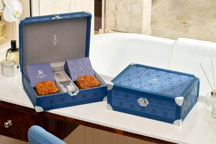 The Best Mooncakes Of 2025, Tested And Reviewed By The BAZAAR Team ...