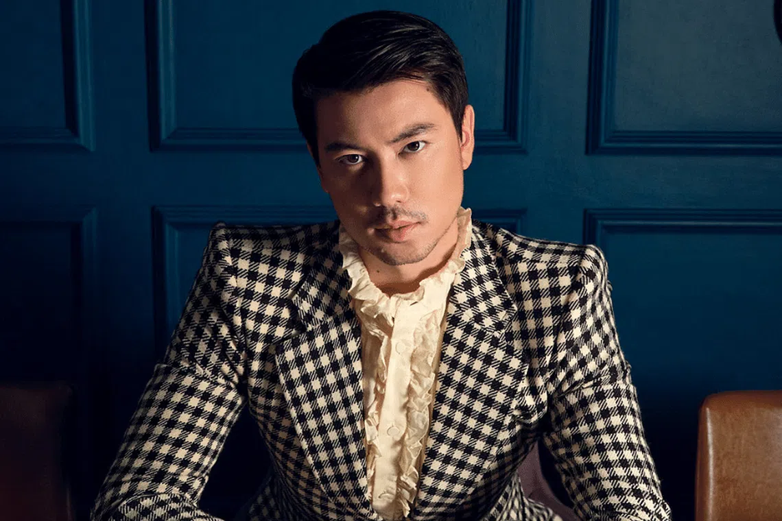 Edward Russell: The Voice Accompanying You Through The Afternoons ...