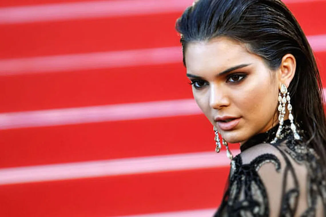 The 10 Most Beautiful Women In The World, According To Science | Harper ...