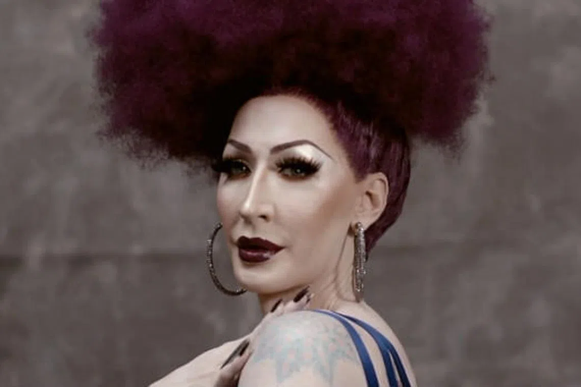This Is How Detox Transforms Into A Fabulous Queen | Harper's Bazaar ...