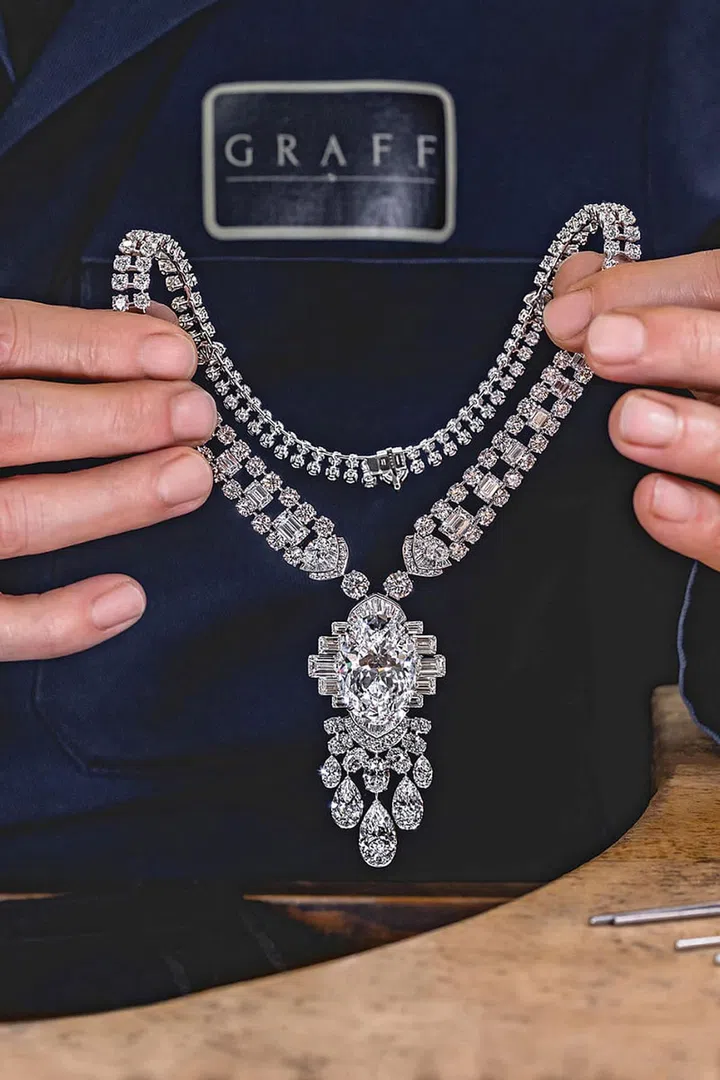 GRAFF's GRAFFABULOUS High Jewellery Campaign Is Its Most Exquisite Yet ...
