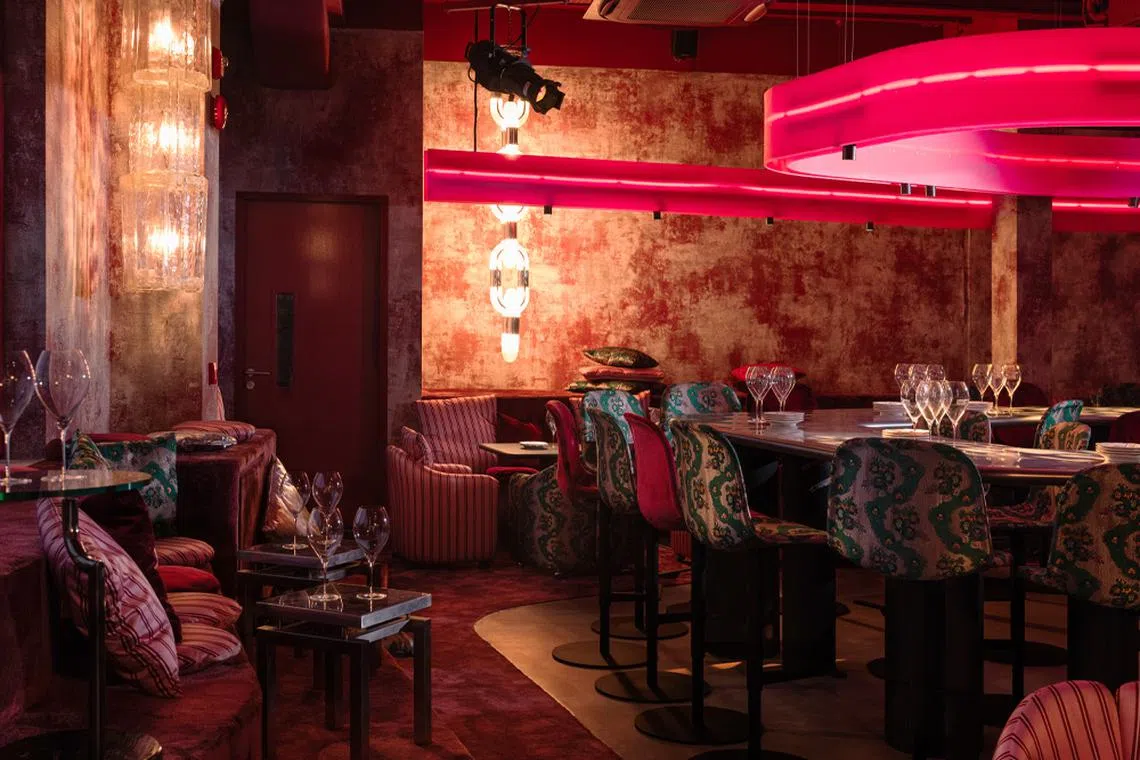 7 Chic Destination Bars To Check Out For A Night On The Town With The ...