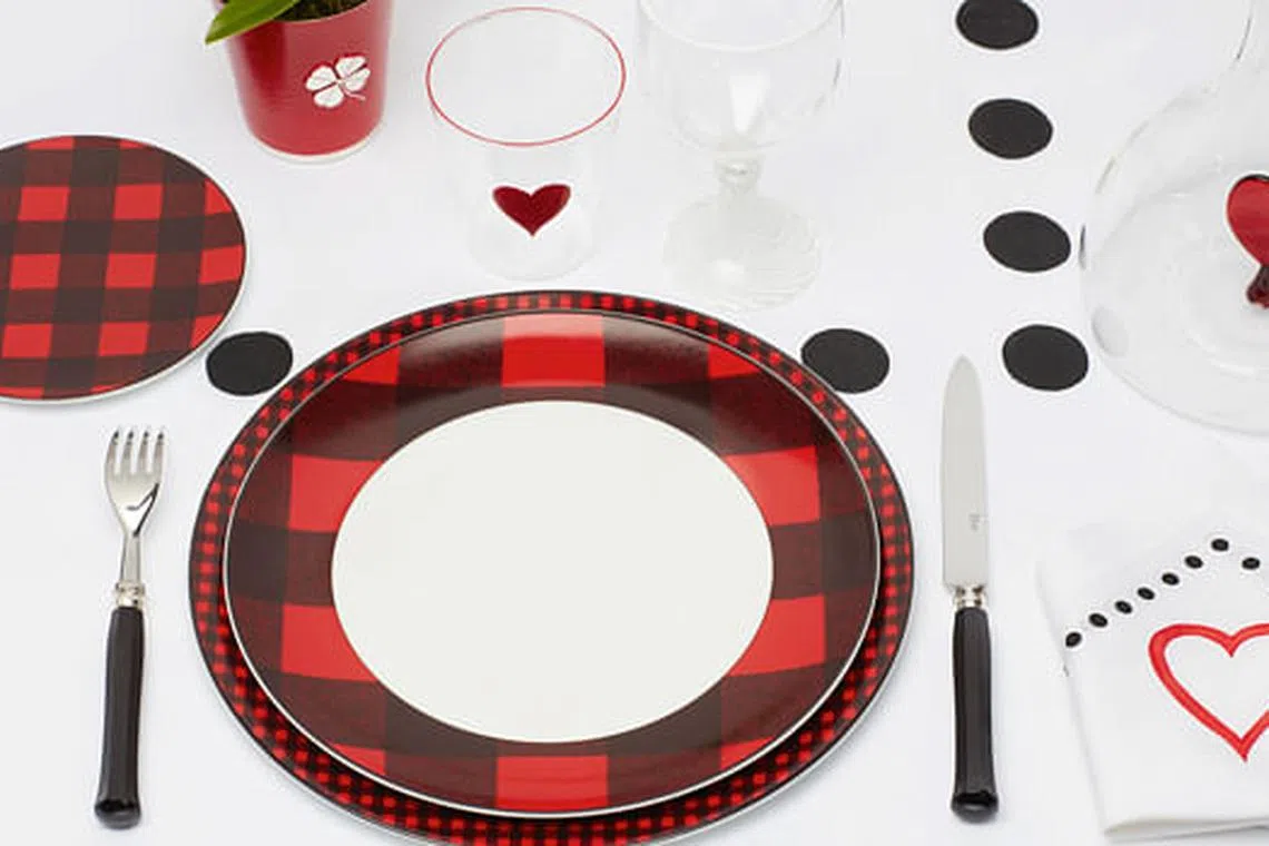 Upgrade Your Next Dinner Party With These Must-Have Tableware Sets ...