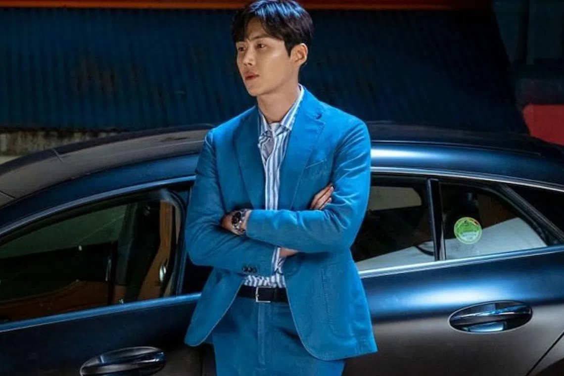 Actor Kim Seon-Ho Overcomes False Abortion Claim Scandal, Mobbed By ...