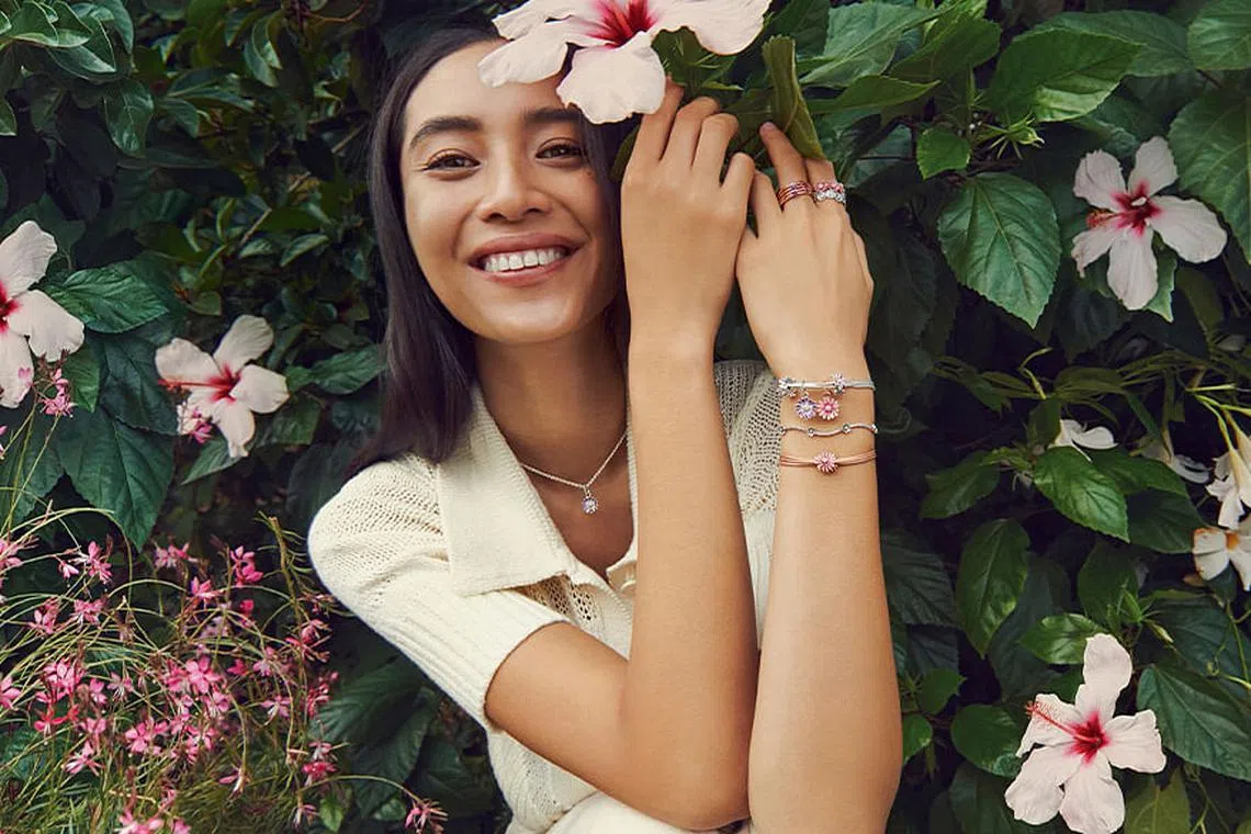Let Pandora’s New Garden Collection Enrich Your Style This Spring ...