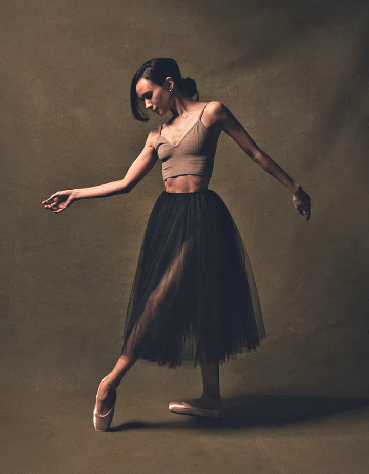 I Want Her Style: How Alison Carroll's ballet background inspired her ...