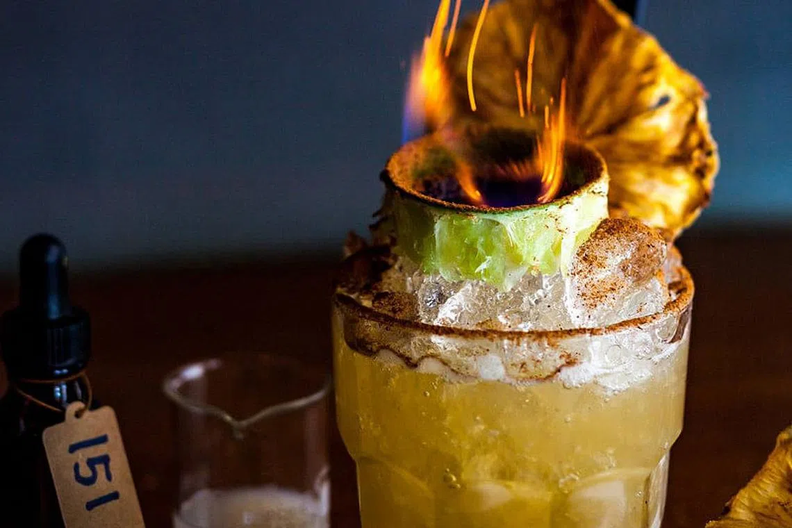 Need a drink? Here are the top 6 boozy things to do this weekend - Her ...