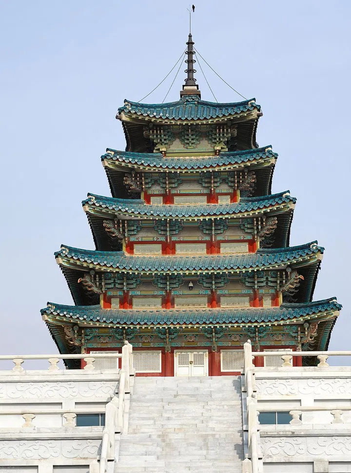 Get your culture fix in this artsy street in Seoul | Her World Singapore