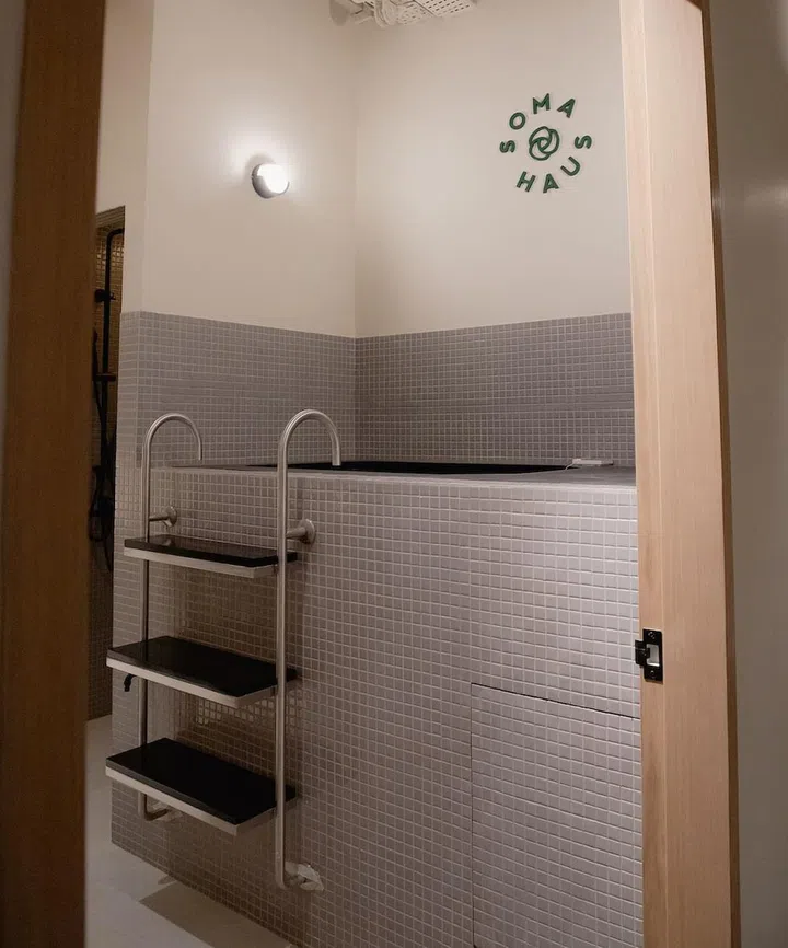 8 Places To Try Ice Baths And Cold Water Therapy In Singapore | Her ...